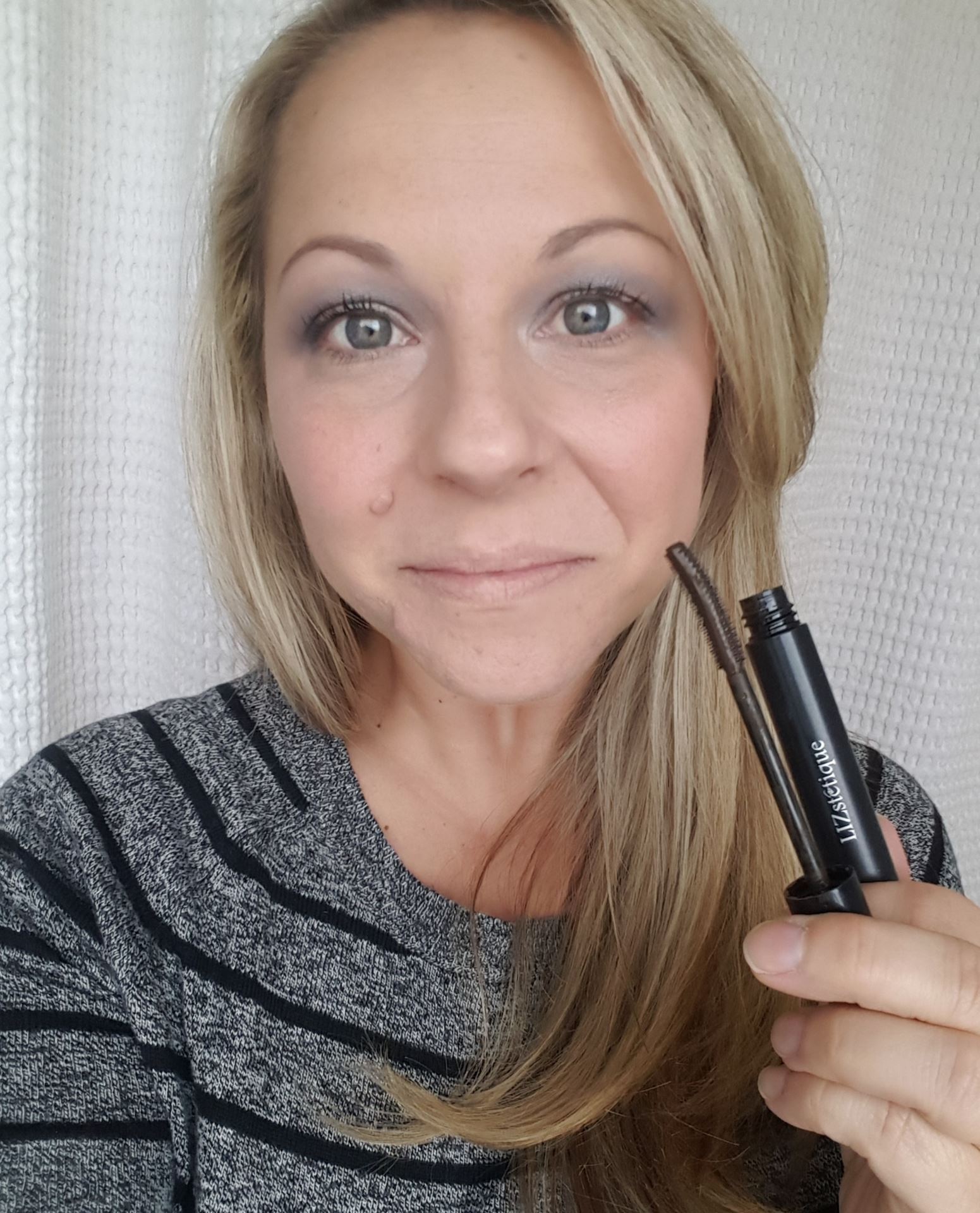 Dark Brown Intense Mascara | LIZstetique: Make-Up and Skincare