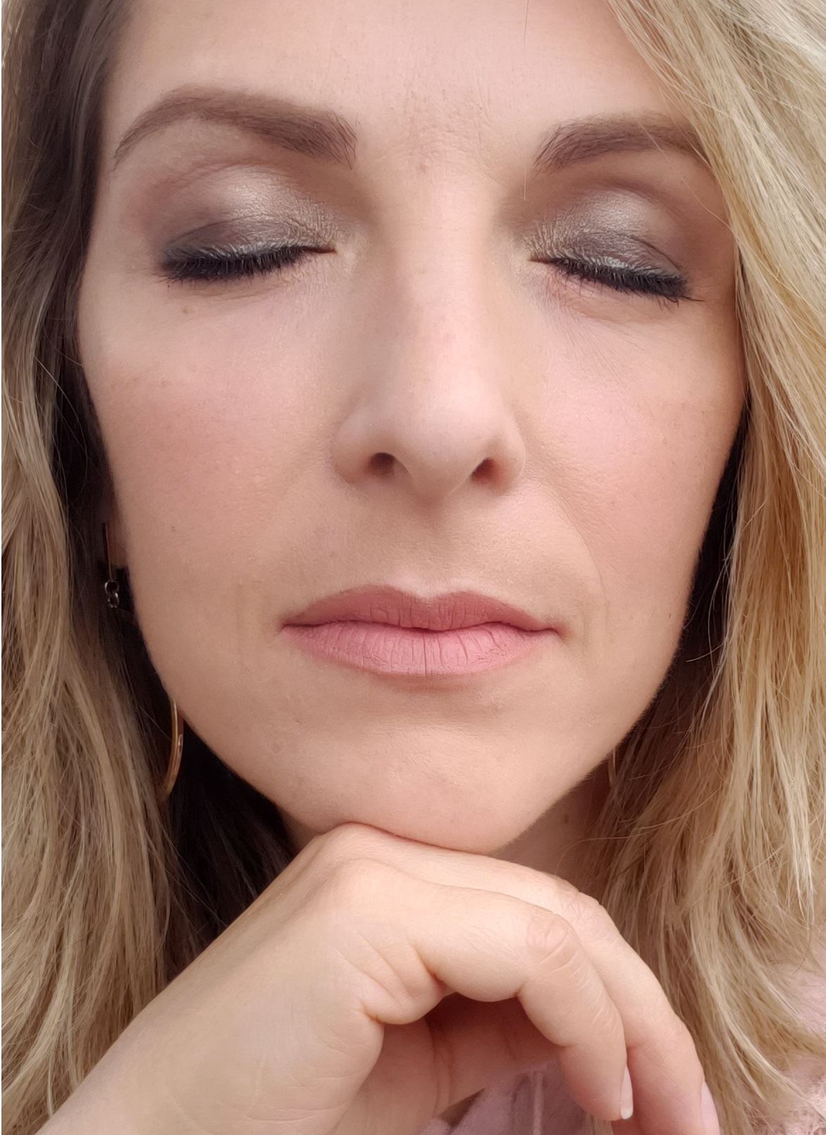 "Wow" Brow & Eye Shadow Kit | LIZstetique: Make-Up and Skincare